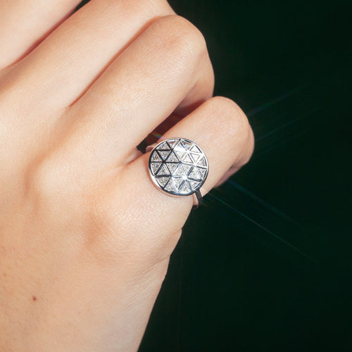 Magic Ring